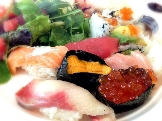 Today s Sushi lunch/Hitoshi Hokamura | Snapdish[スナップディッシュ]