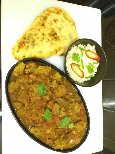 Slow cooker beef curry with.../Steve Pountney | Snapdish[スナップディッシュ]