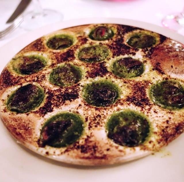 Cassolette d Escargots au B.../MyRaX | Snapdish[スナップディッシュ]