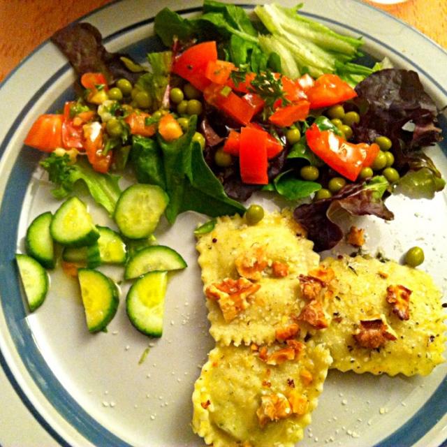 Pumpkin and quinoa ravioli .../victoria valerio | Snapdish[スナップディッシュ]