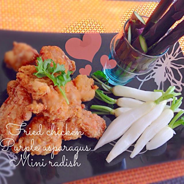 紫アスパラガスとミニ大根の野菜スティック からあげ/m i h o | Snapdish[スナップディッシュ]