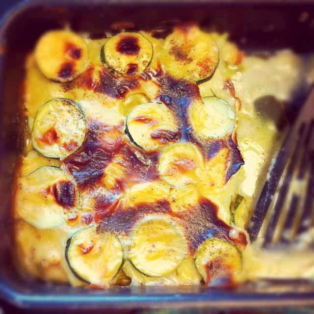 Potatoezucchini and chedd.../Stefan Labuschagne | Snapdish[スナップディッシュ]