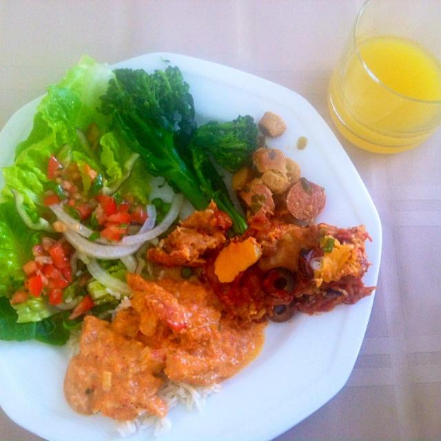 Saladbroccoli and peasv.../victoria valerio | Snapdish[スナップディッシュ]