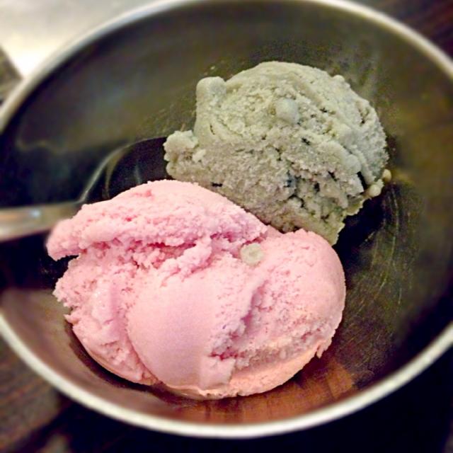 Taro and goma ice cream/coxiella24 | Snapdish[スナップディッシュ]