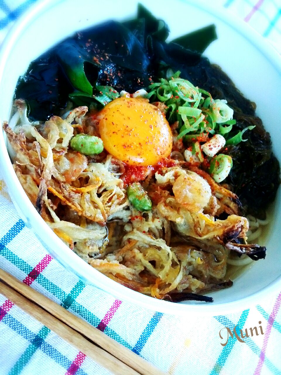 お昼はかき揚げとワカメもずくの半田にゅうめん/key♪ | SnapDish[スナップディッシュ] (ID:vbDOza)