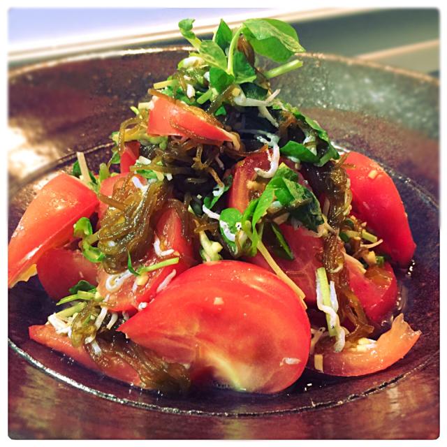 hi ra ひいら さんの料理トマトともずくのレモ.../hi-ra（ひいら）さんのレシピ | Snapdish[スナップディッシュ]