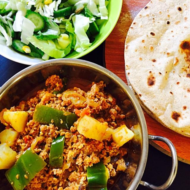 Minced beef with bell peppe.../Fatima Sameena Sharif | Snapdish[スナップディッシュ]