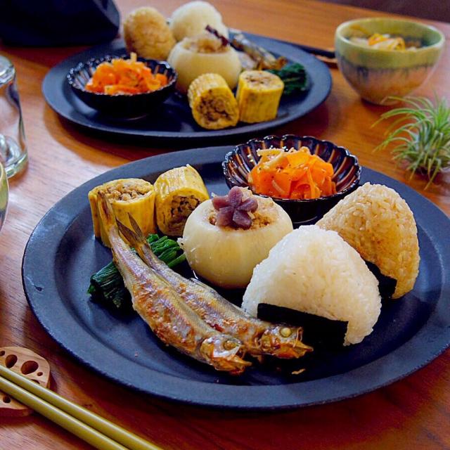 おにぎり朝ご飯/@chieko_tanabe_ | Snapdish[スナップディッシュ]