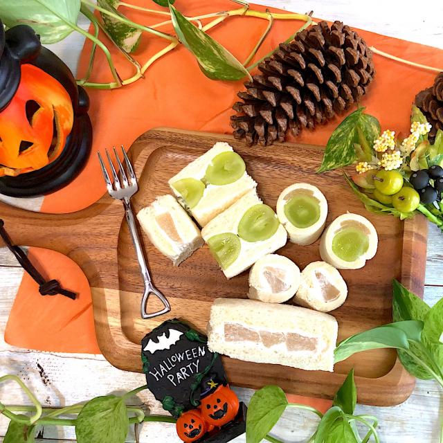 フルーツサンド 梨のコンポートシャインマスカット/LaLamama | Snapdish[スナップディッシュ]