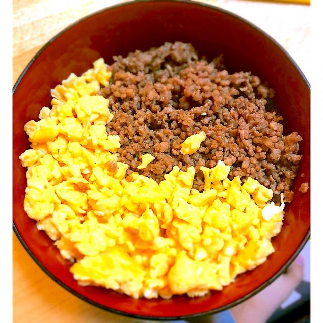簡単そぼろ丼/grkr.170さんのレシピ | Snapdish[スナップディッシュ]