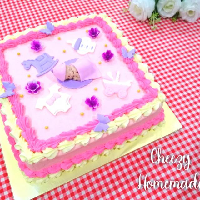 Baby Fullmoon cake/Mzadele Chb | Snapdish[スナップディッシュ]