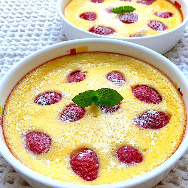 いちごのクラフティ/marich | Snapdish[スナップディッシュ]