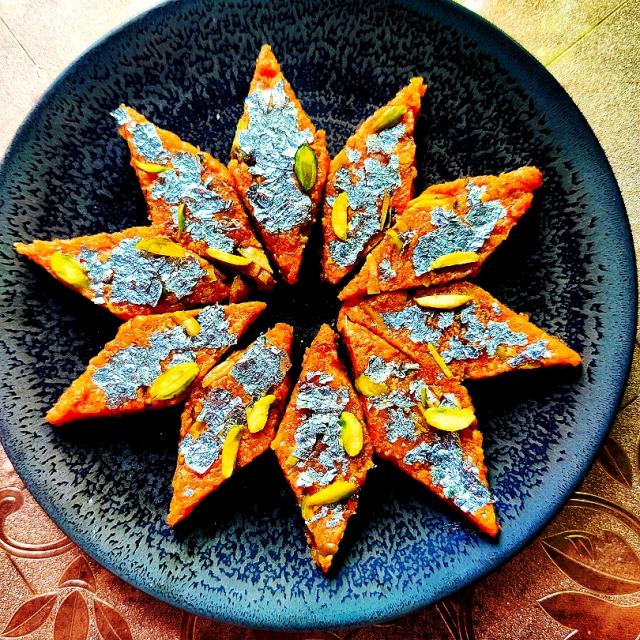 Gajar Barfi/Sweet Gallery | Snapdish[スナップディッシュ]