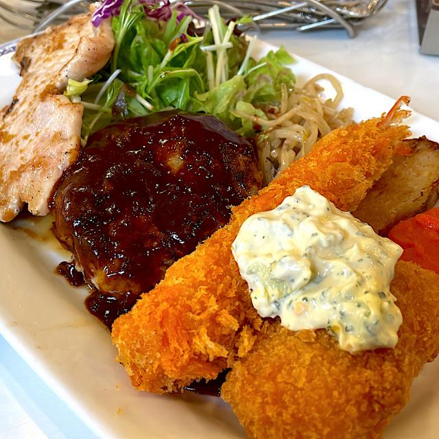 ゴールデンMIX バンビ四谷店/Koichi GOGO | Snapdish[スナップディッシュ]