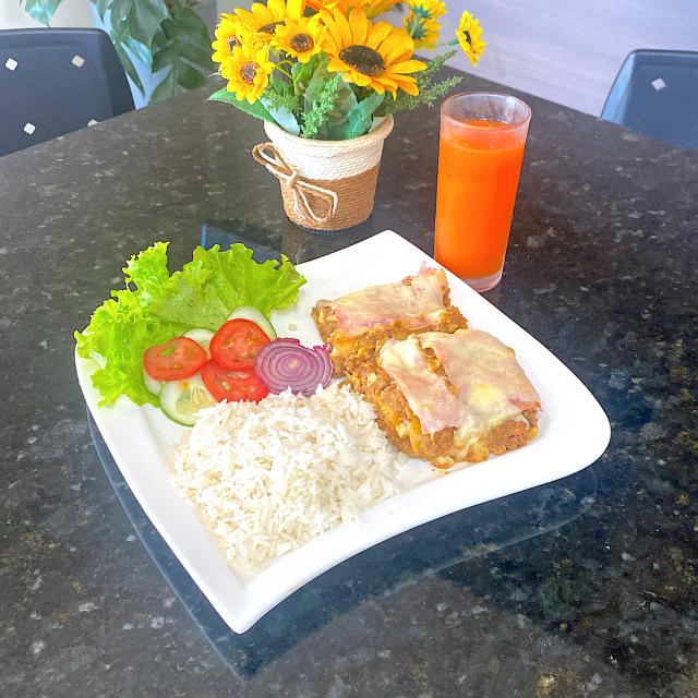 2025年04月29日23時14分の料理写真投稿/Fatima Cabrera | Snapdish[スナップディッシュ]