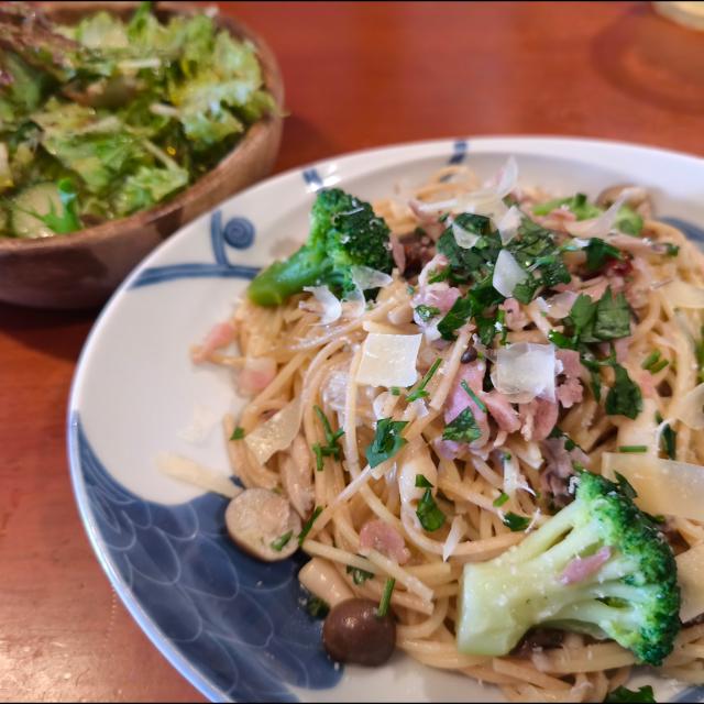 ブロッコリー キノコ 生ハムのスパゲッティ/Funky Chef | Snapdish[スナップディッシュ]