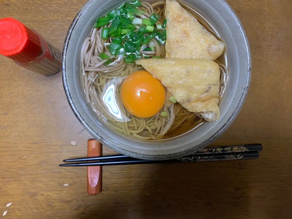 昼食 月見キツネそば/AT | Snapdish[スナップディッシュ]
